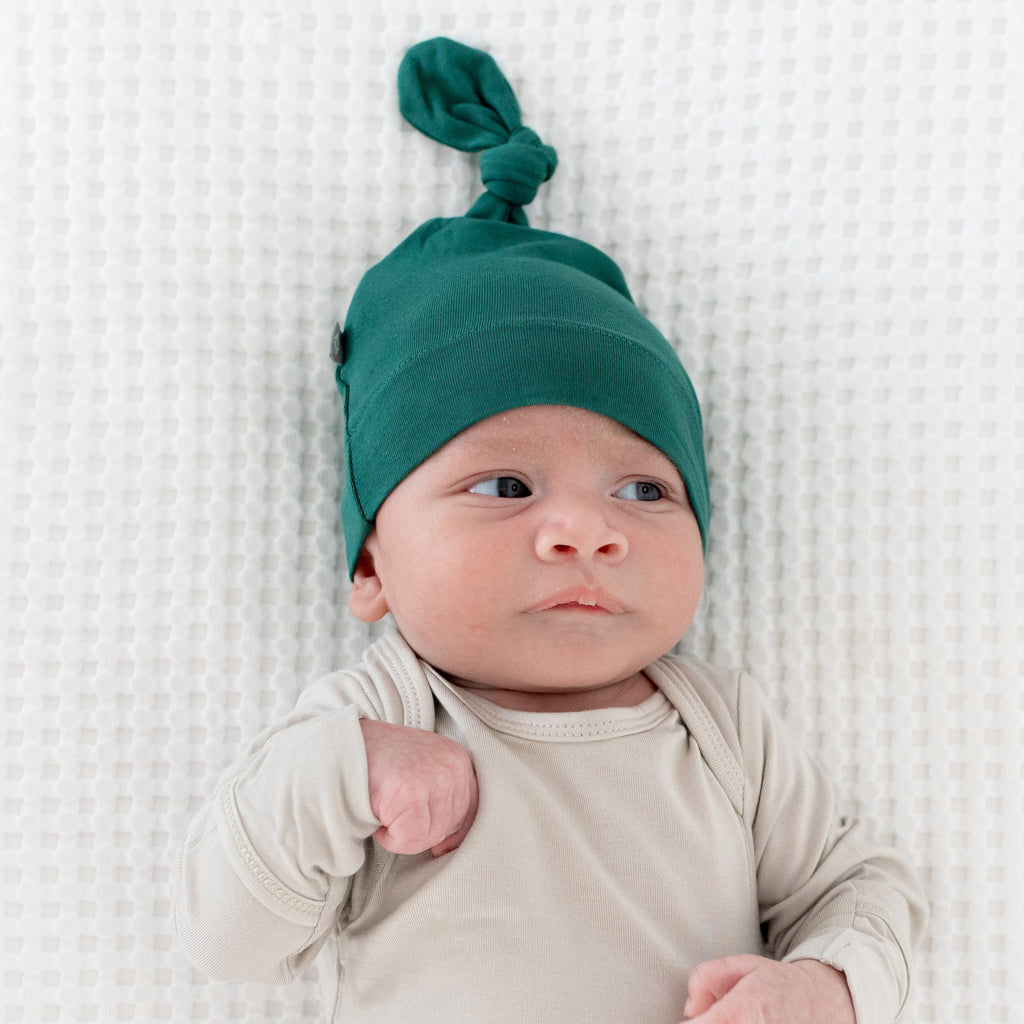 Knotted Cap in Emerald